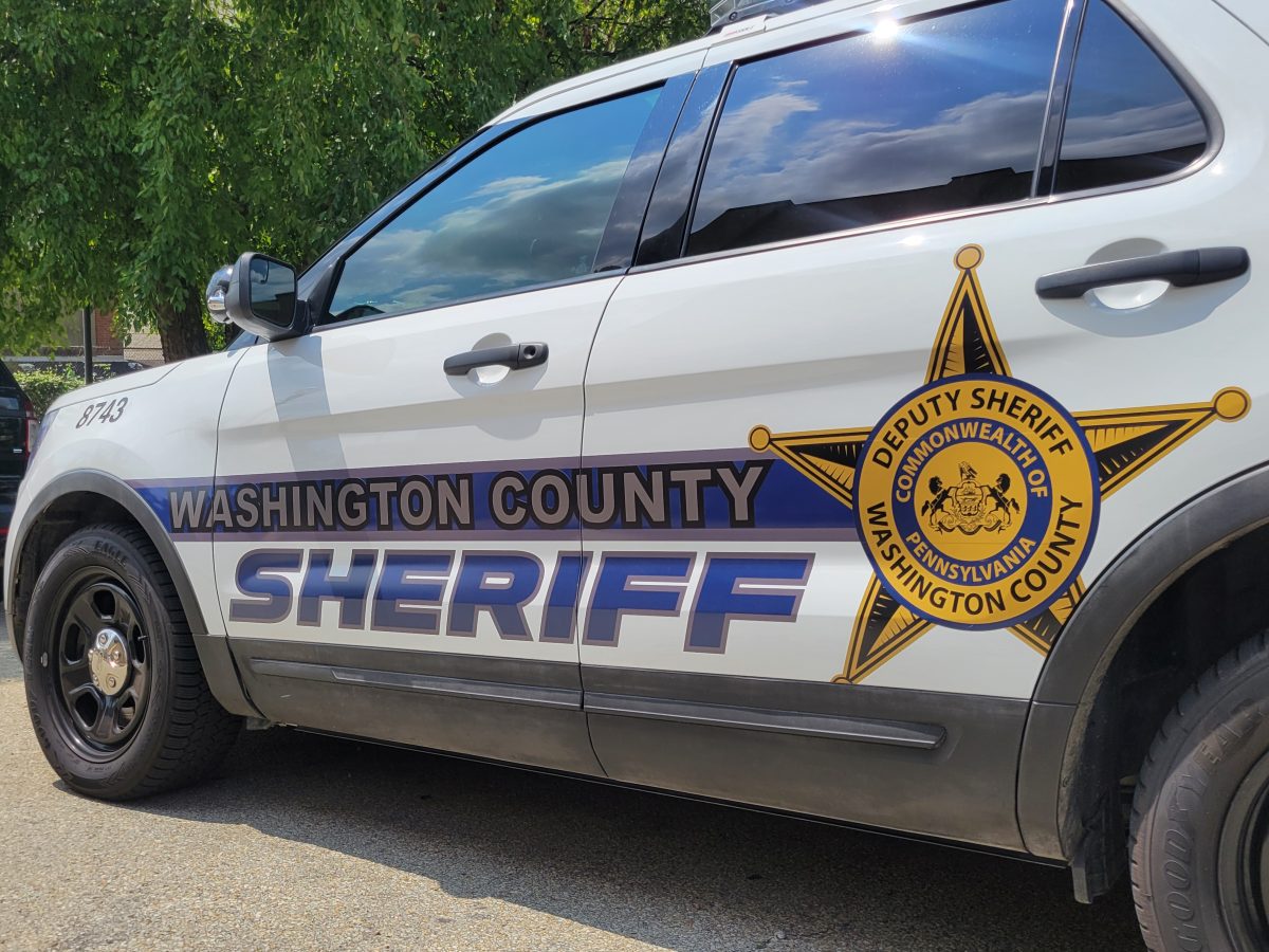 Sheriff’s deputies save suspected overdosing driver who crashed near ...